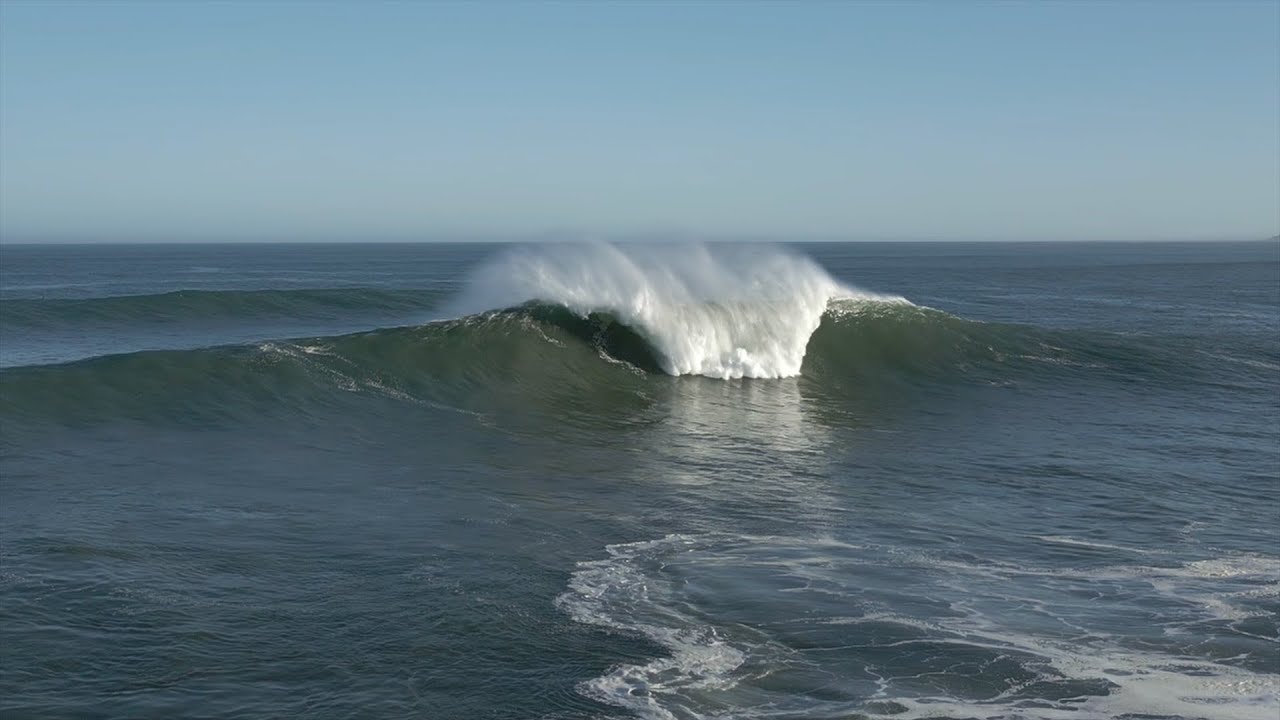 Sunset Reef Surf, 9th August 2023 - YouTube