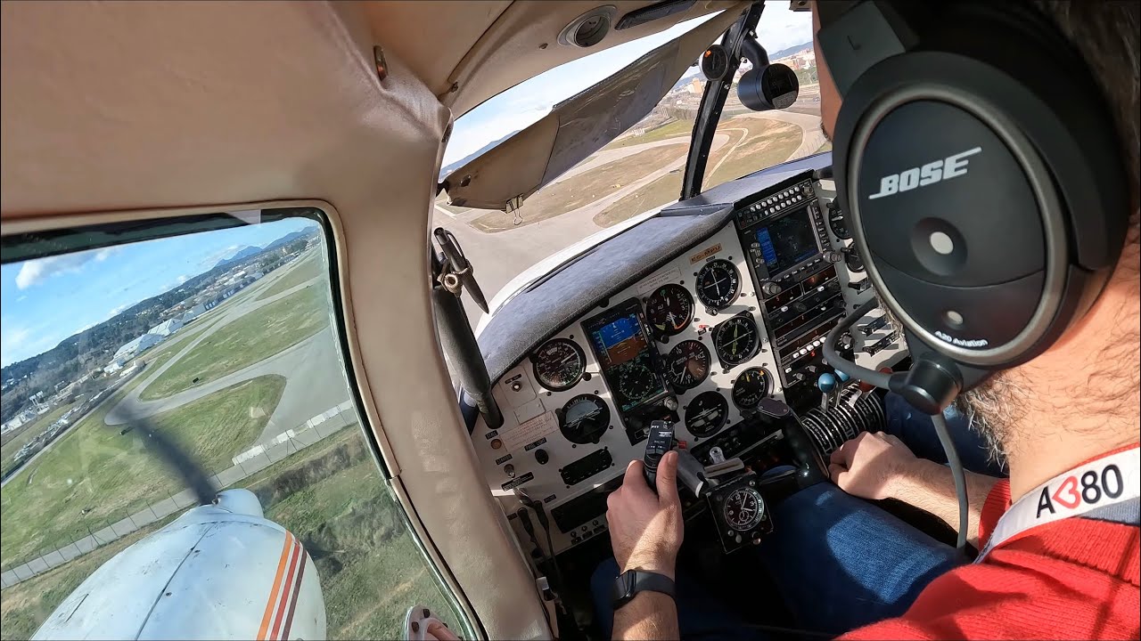 Instrucción para la habilitación de multi-engine piston (MEPL) [ATC Audio] - YouTube