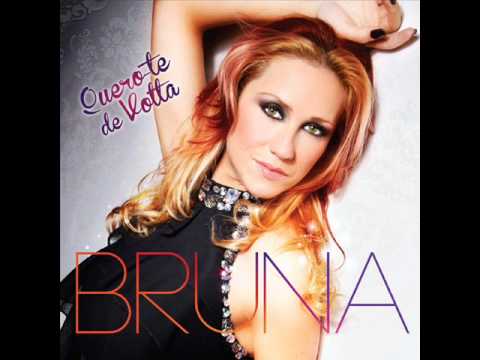 Bruna - dançando Funaná