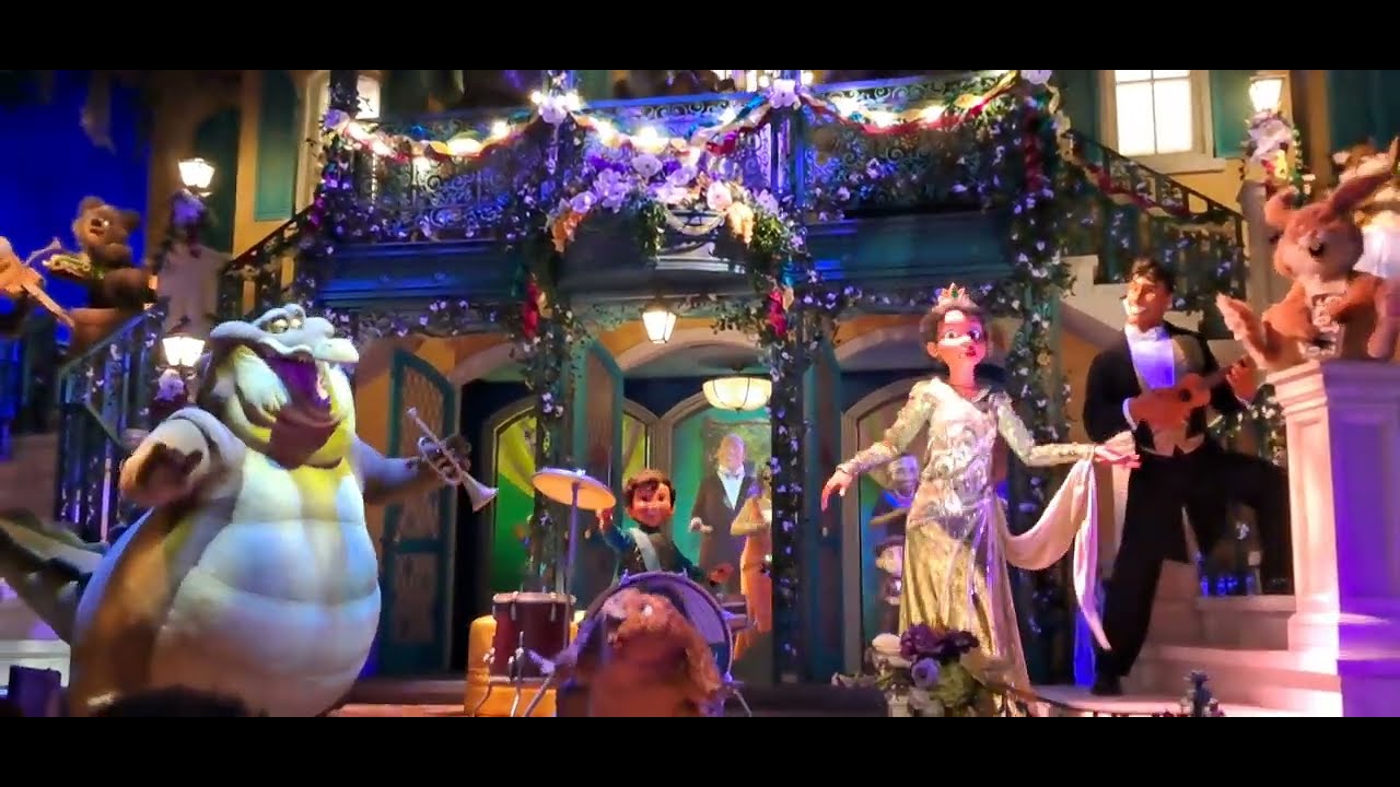Tiana's Bayou Adventure Finale - YouTube