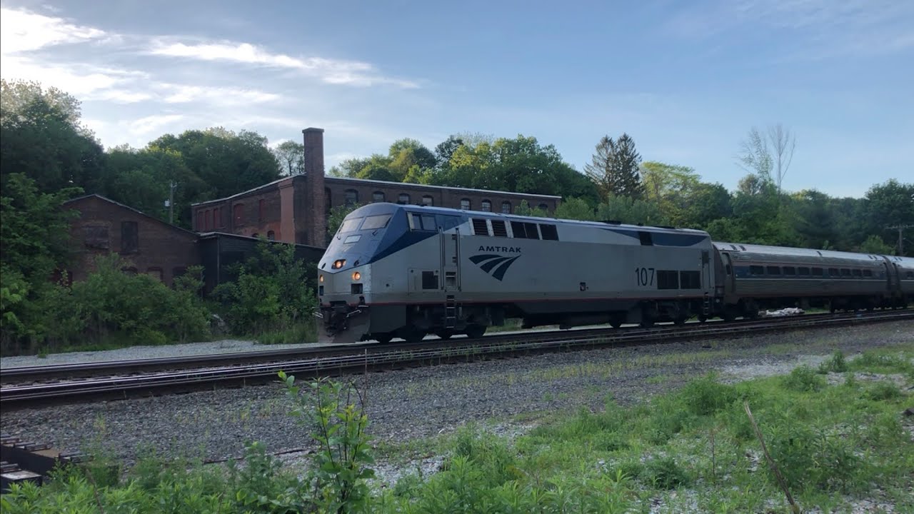 HD AMTK 107 P42DC Leads the Amtrak “ Valley Flyer “ to Greenfield ...