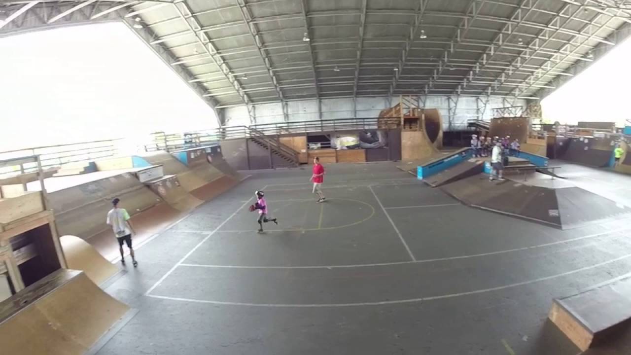 Koanui's first demo at Hickam Skate Hangar - YouTube