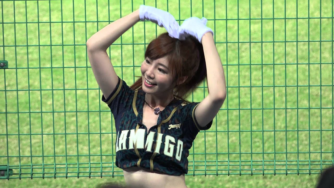 20150705 LAMIGO JUMP豹趴 Lamigirls Eli 倪倪 賽後 超級喜歡郭嚴文 - YouTube