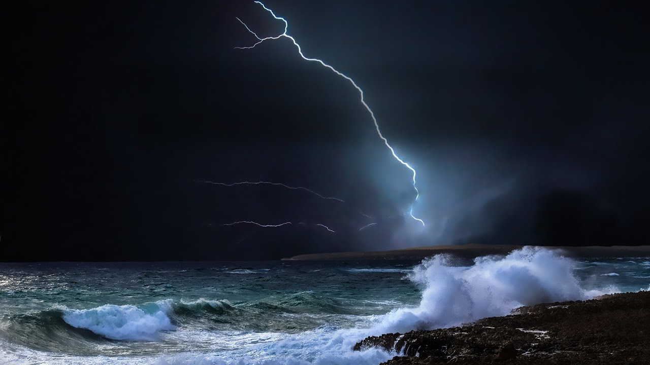 Ocean Waves & Thunder | 8 Hours of Soothing Nature Sounds | Black ...