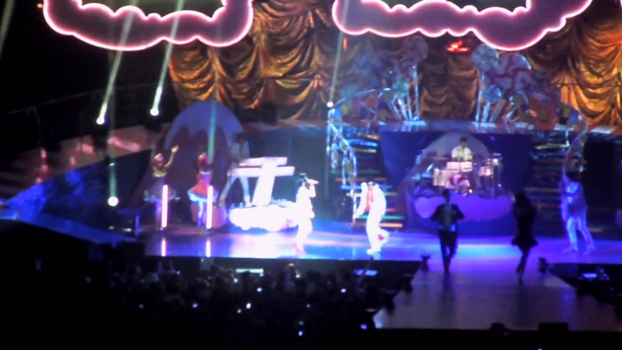 Waking Up In Vegas Katy Perry Youtube