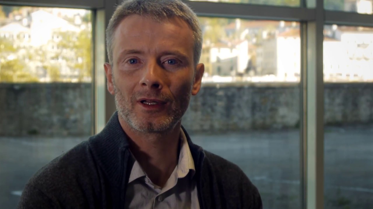 EDUCATION SOLIDAIRE Jean Marie Daru - YouTube