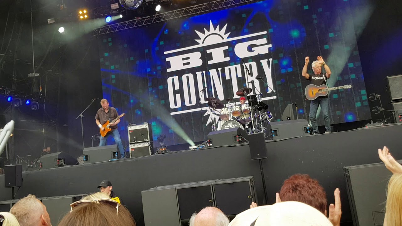 Big Country Fields of Fire live at Rewind Scotland 2019 - YouTube