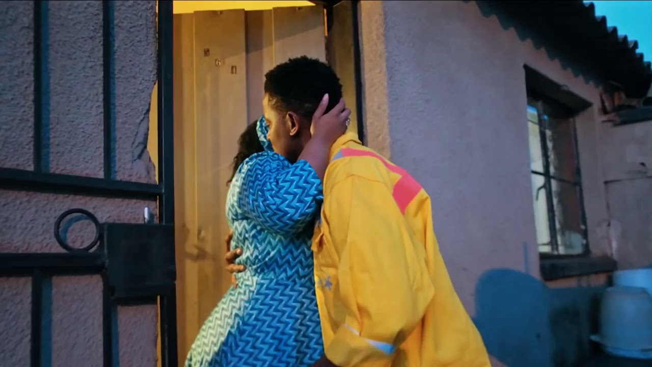 New Sun-EL musician sonini ft shimmy & kamou - YouTube