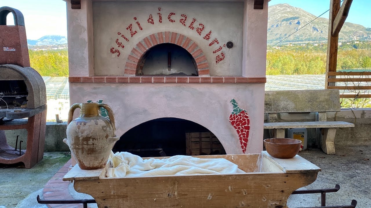 Pane Calabrese fatto in Casa nel Forno a legna passo passo 1° Parte ...