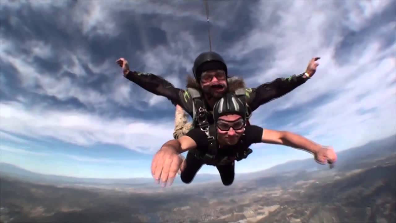 Samuel Gorman SKYDIVES!!!!! - YouTube