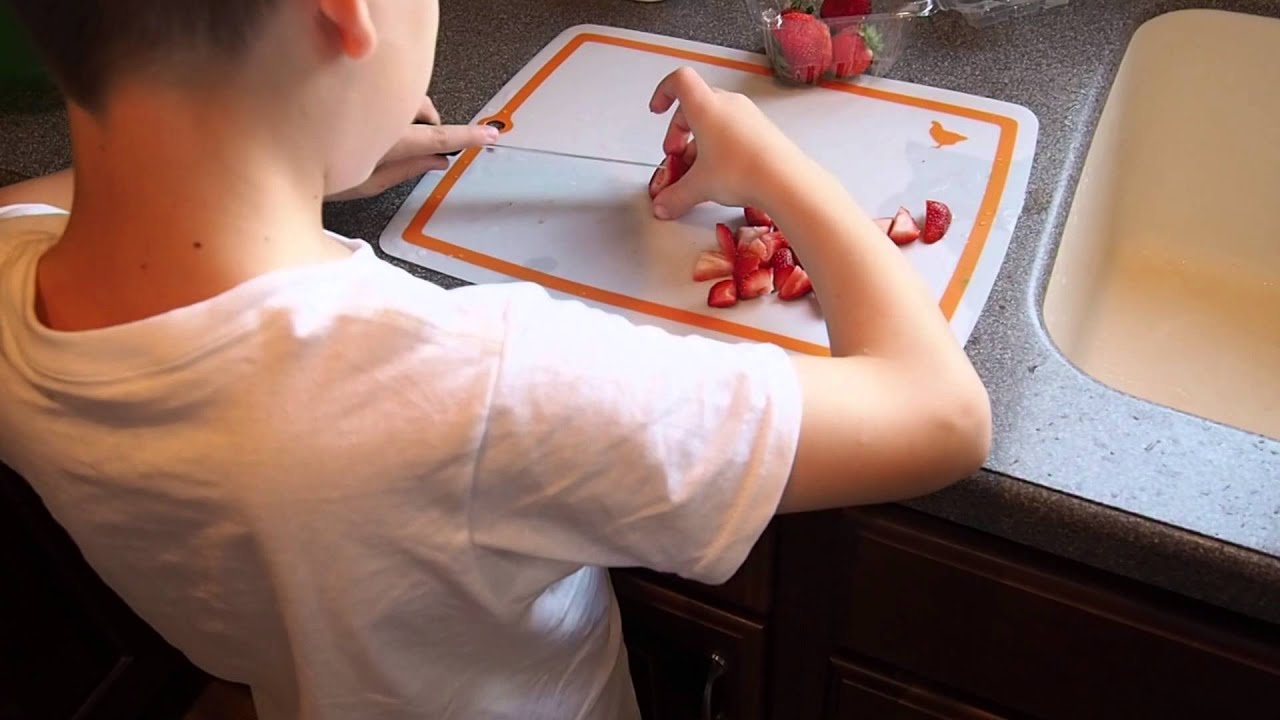 Master Cutter - YouTube