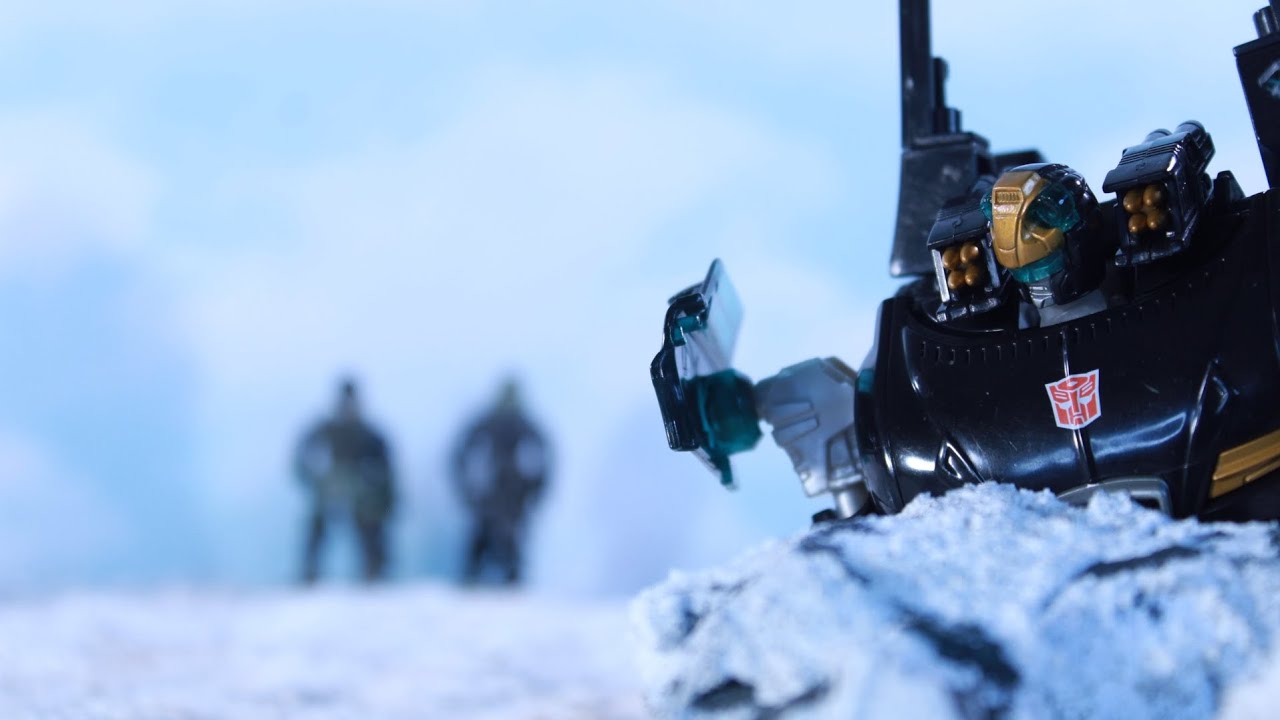 Transformers Cybertron Autobot Crosswise Stop Motion "Sneak n Go" - YouTube