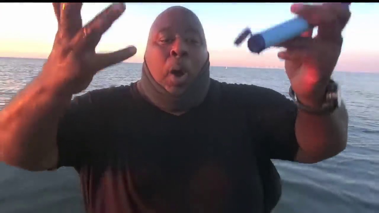 "Badlands Chugs" The Ocean - YouTube