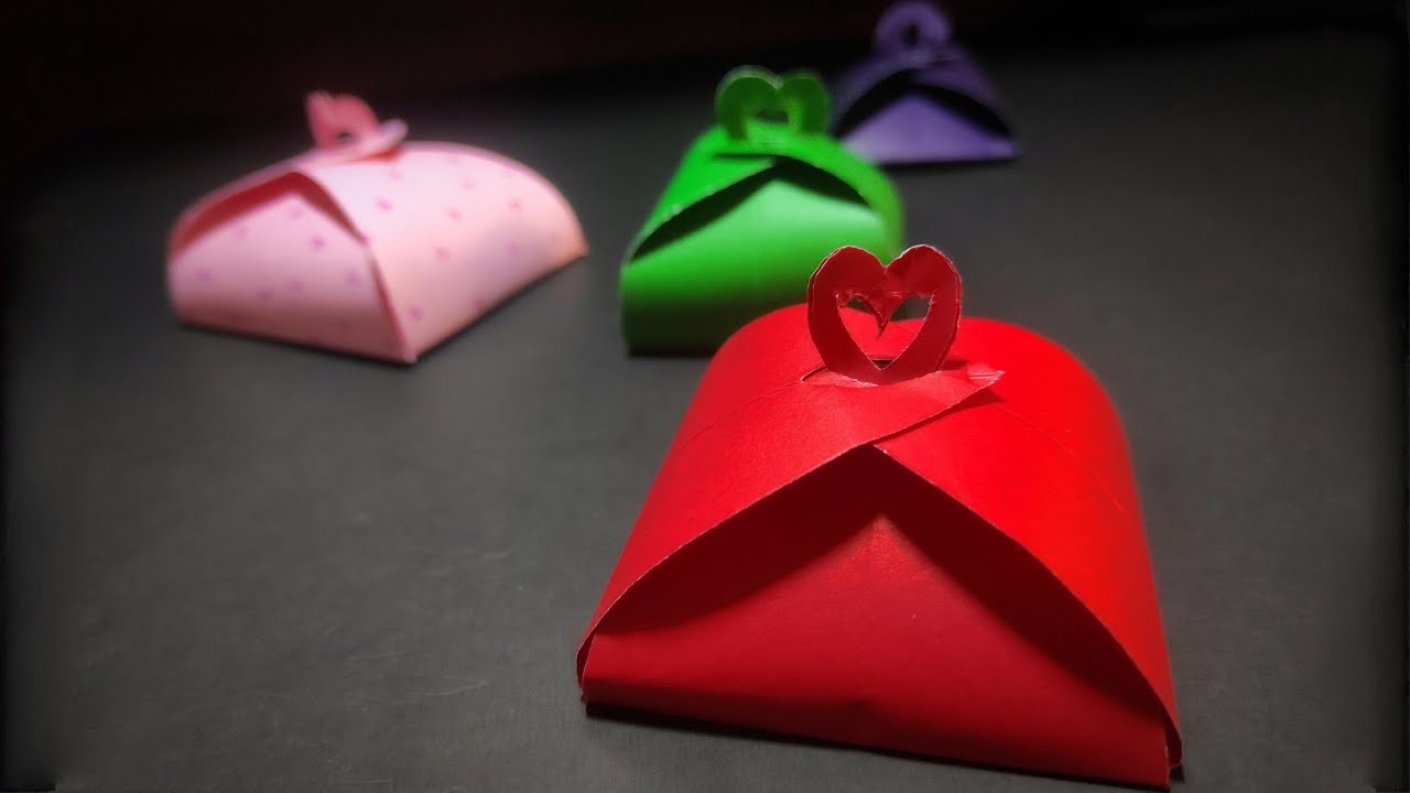 How to make paper gift box in easy way. Paper Gift Box idea Tutorial ...