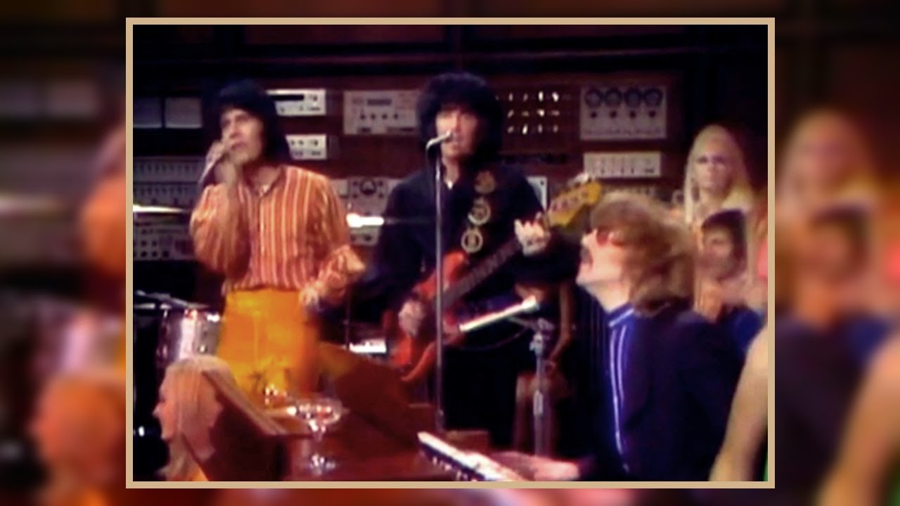 DEEP PURPLE Hush (Live 1968) [HQ] - YouTube