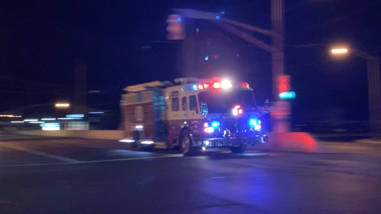 MTFD Engine 143 (31-4-75) Responding - YouTube