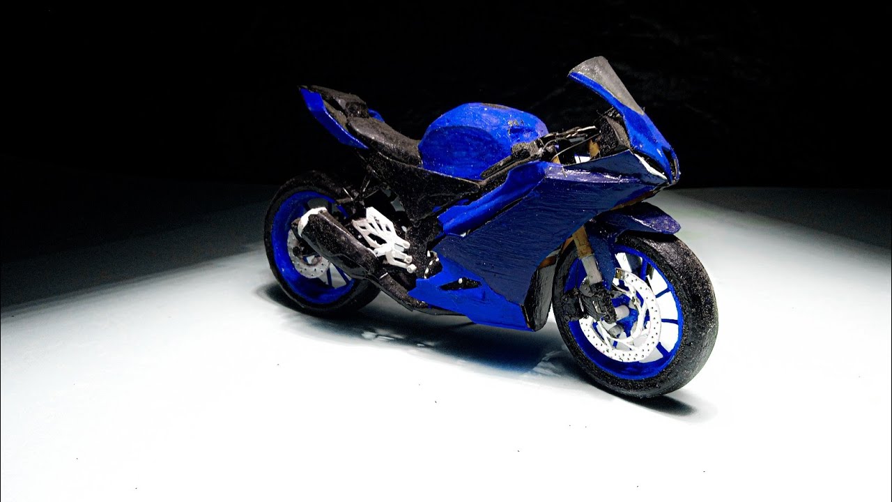 How to make paper yamaha R15 v4 DIY yamaha r15 v4 paper model - YouTube