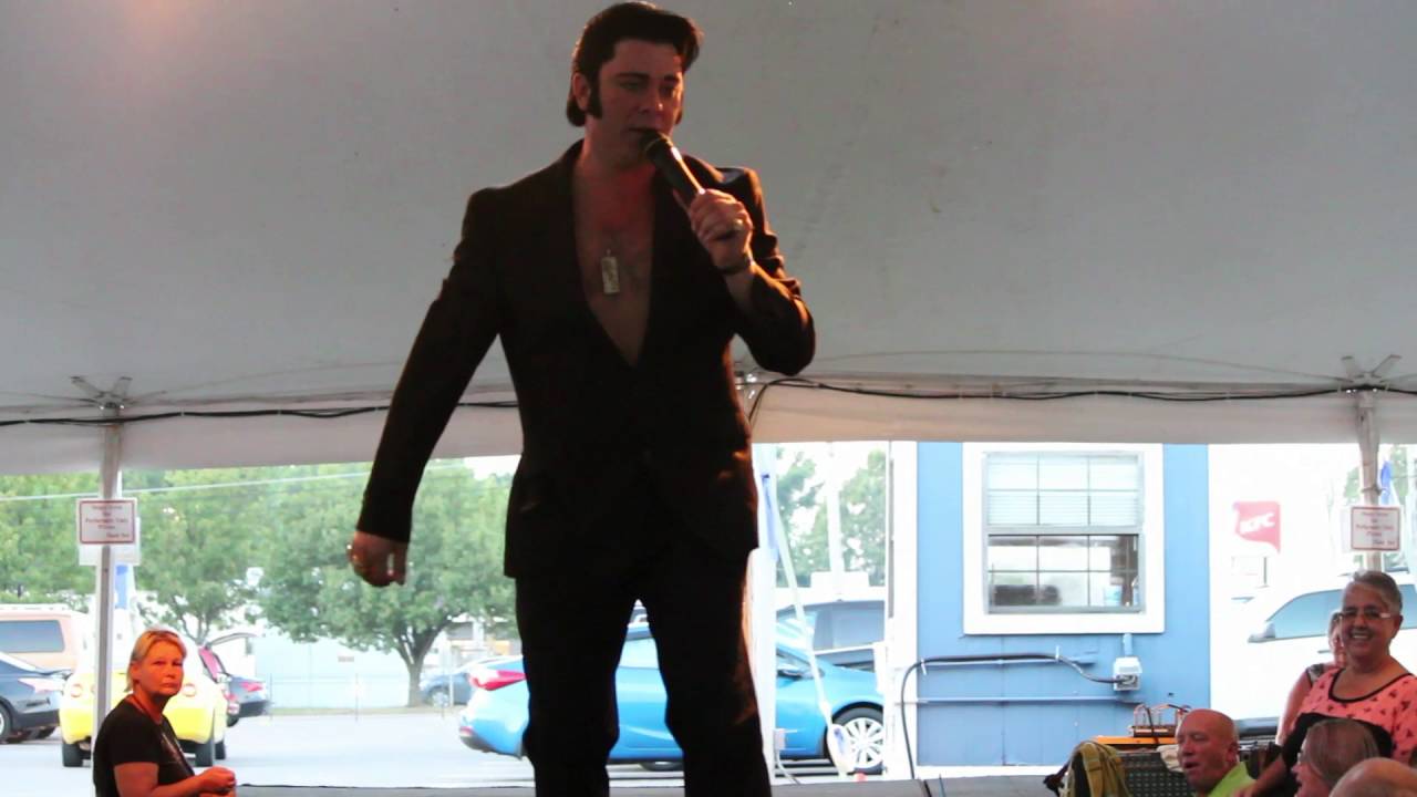 Jason Griffith sings 'C'Mon Everybody' Elvis Week 2016 - YouTube