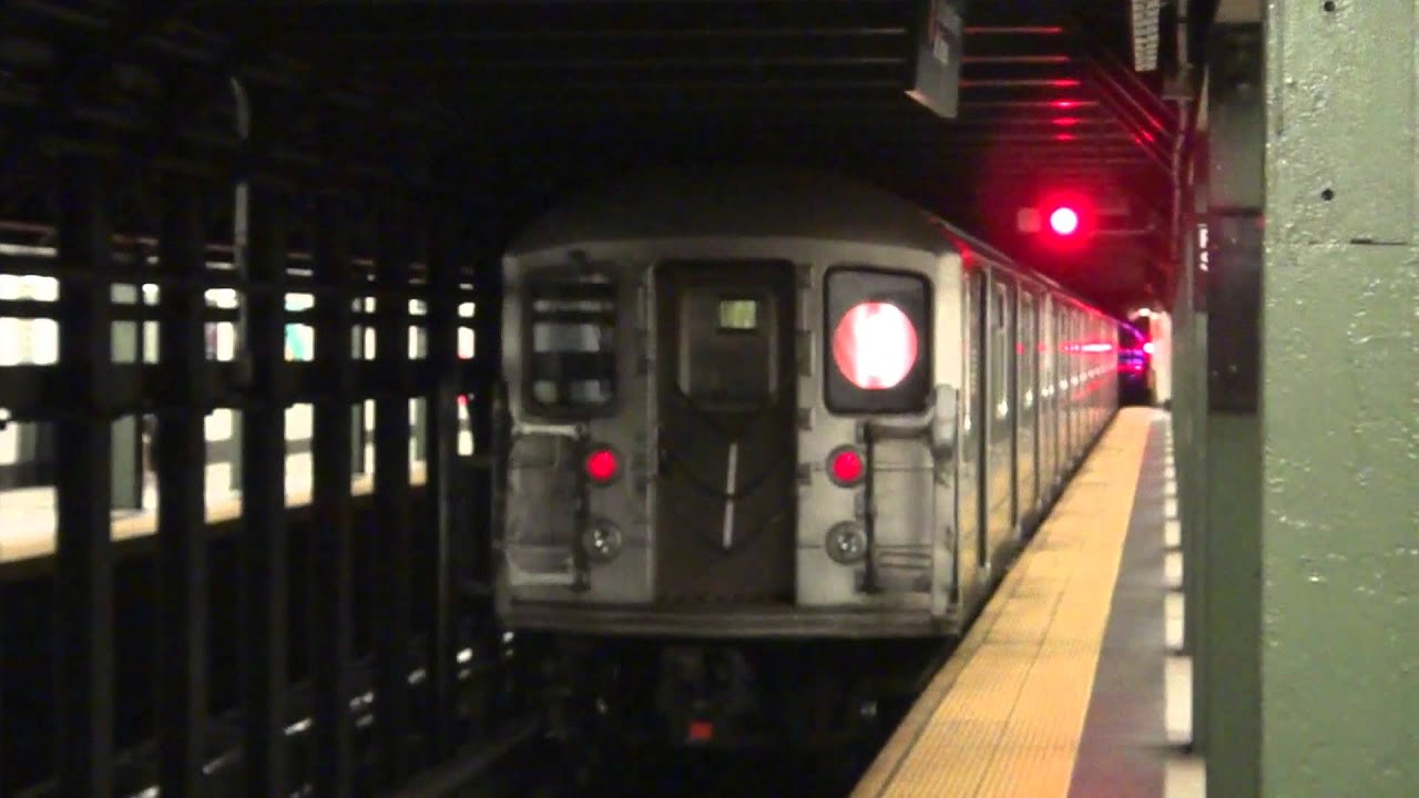 MTA NYC Subway: South Ferry-bound R62A (1) Train leaving Rector Street ...