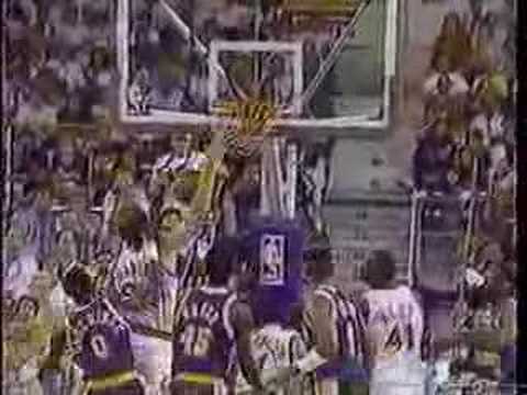NBA Dunk - Tom Chambers vs. Lakers