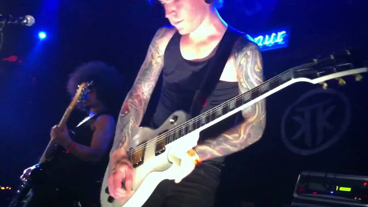 Kidney Thieves - Tears On A Page Live! @ The Troubadour June 30, 2011 ...