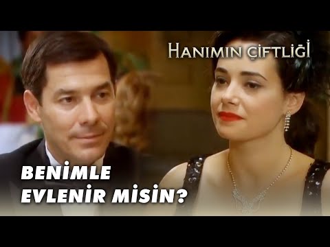 Orhan, Güllü'ye Evlenme Teklifi Ediyor! -  Hanımın Çiftliği 45.Bölüm