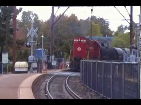 NS H02 backs down the Morristown Line. - YouTube