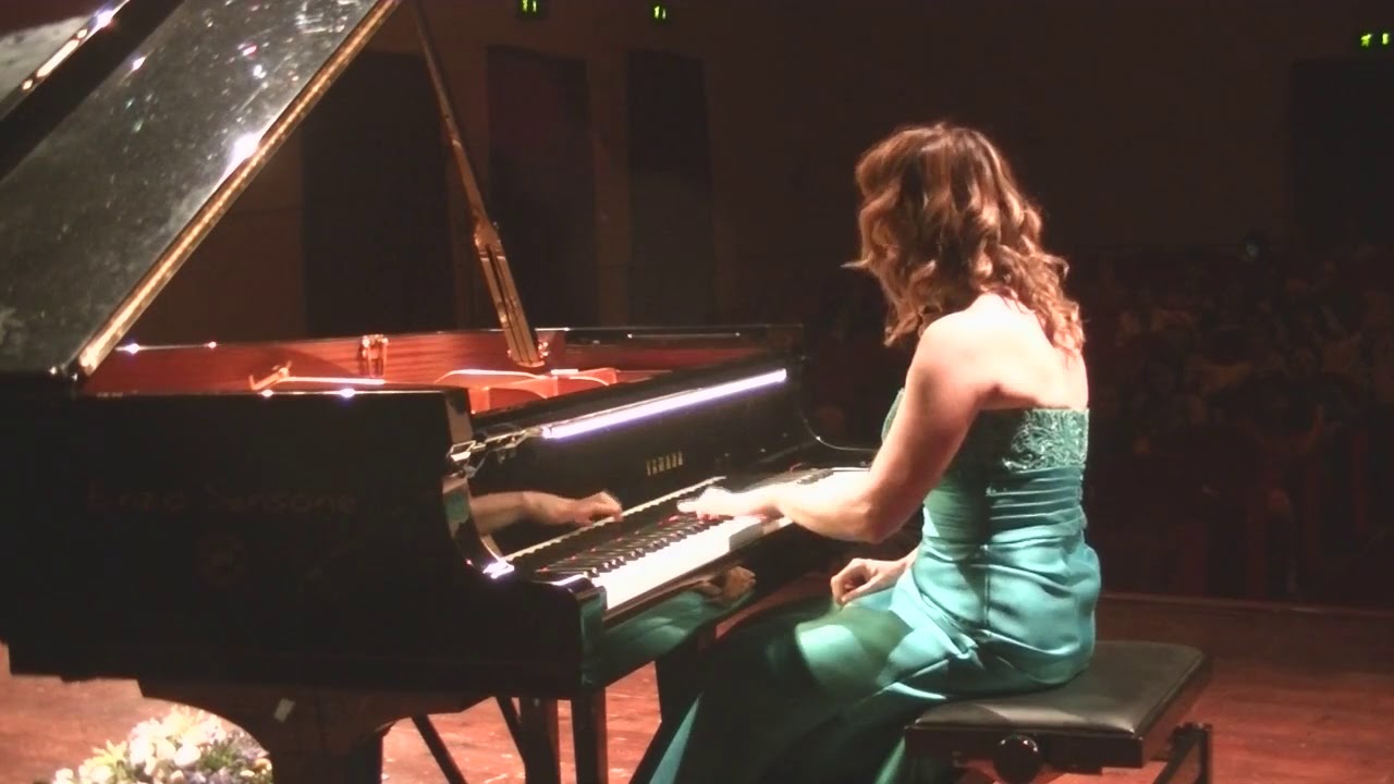 INGRID CARBONE - "Donna del Sud 2017" - YouTube