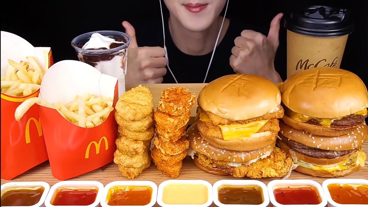 Yummy McDonald's Fast Food| Yummy Burger 🍔| Fries 🍟| cold drink 🍷 And ...