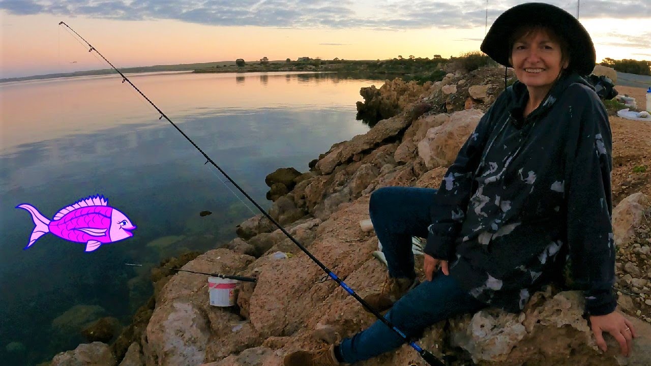 Fishing Australian Herring (Tommy Ruff) Streaky Bay Eyre Peninsula ...