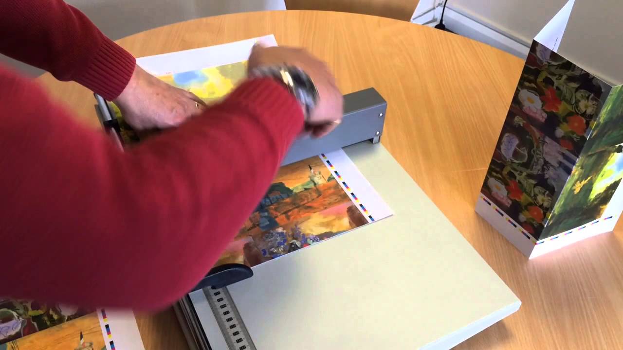 Manual Card Creaser - YouTube