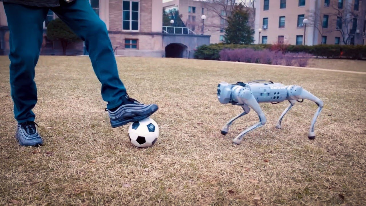 Meet ‘DribbleBot’ - MIT’s Soccer Playing Robot - YouTube