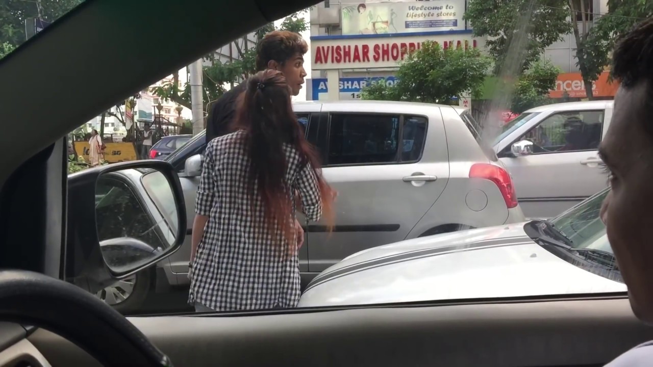 Road rage in Kolkata India - YouTube