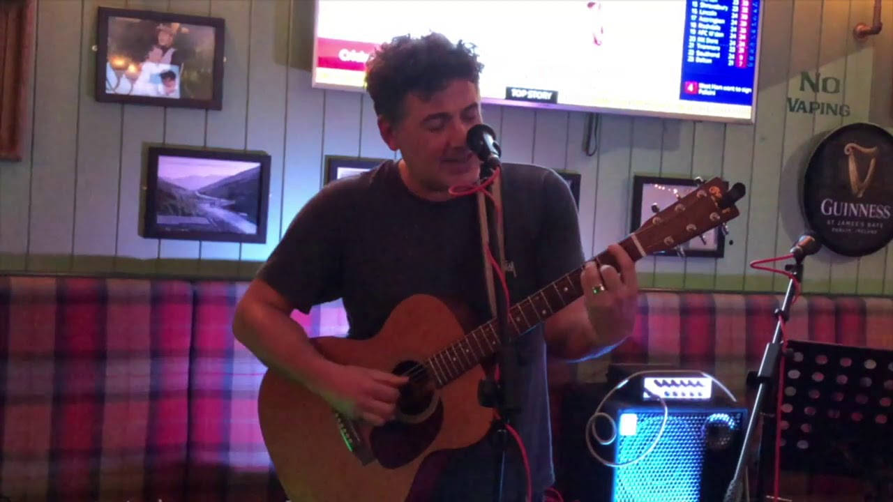 Colin Swift at The Quiet Man - Don't Start Again - YouTube