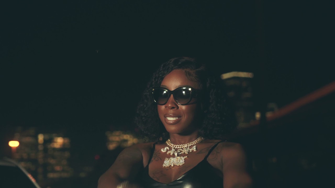 Sasha Monroe ft. K Carbon - "BIG" (Official Video) - YouTube