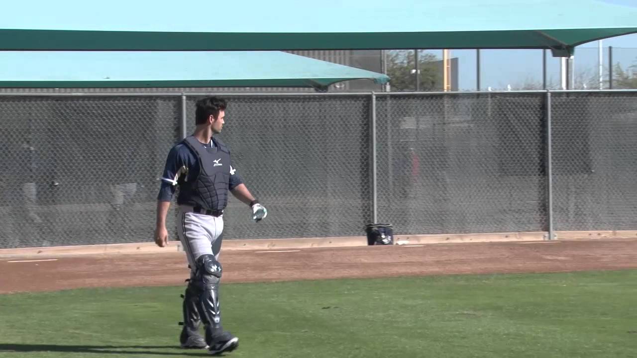 Video: Brewers father/son duo shares first spring training together ...