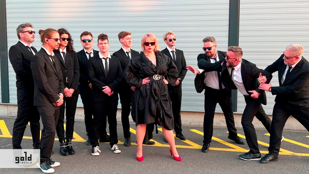 Honeybeast X New Level Empire – Nem hagylak egyedül | Official Music ...