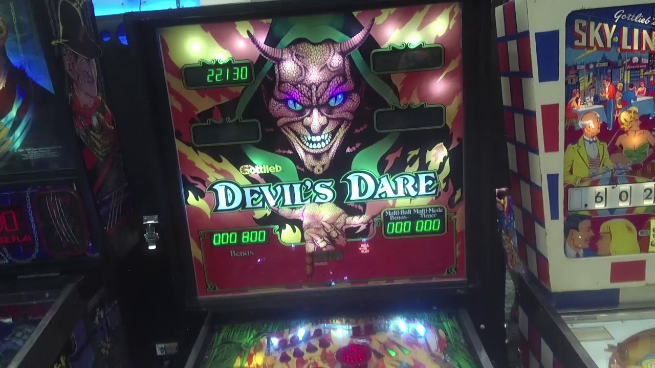 Playing Devil's Dare Pinball Machine (Gottlieb, 1982) - YouTube