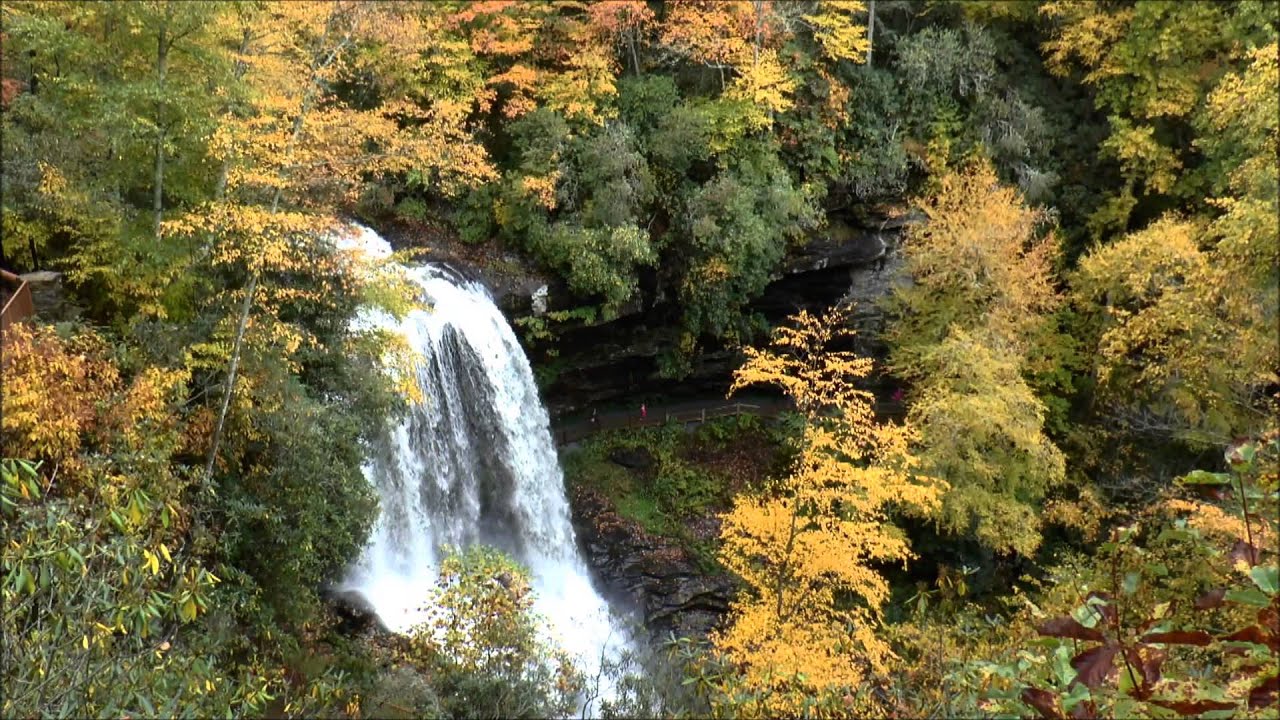 Fall Colors at Dry Falls, Cullasaja Gorge, Highlands, NC - YouTube