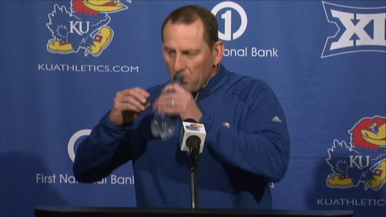 David Beaty Weekly Press Conference // Kansas Football // 11.22.16 ...