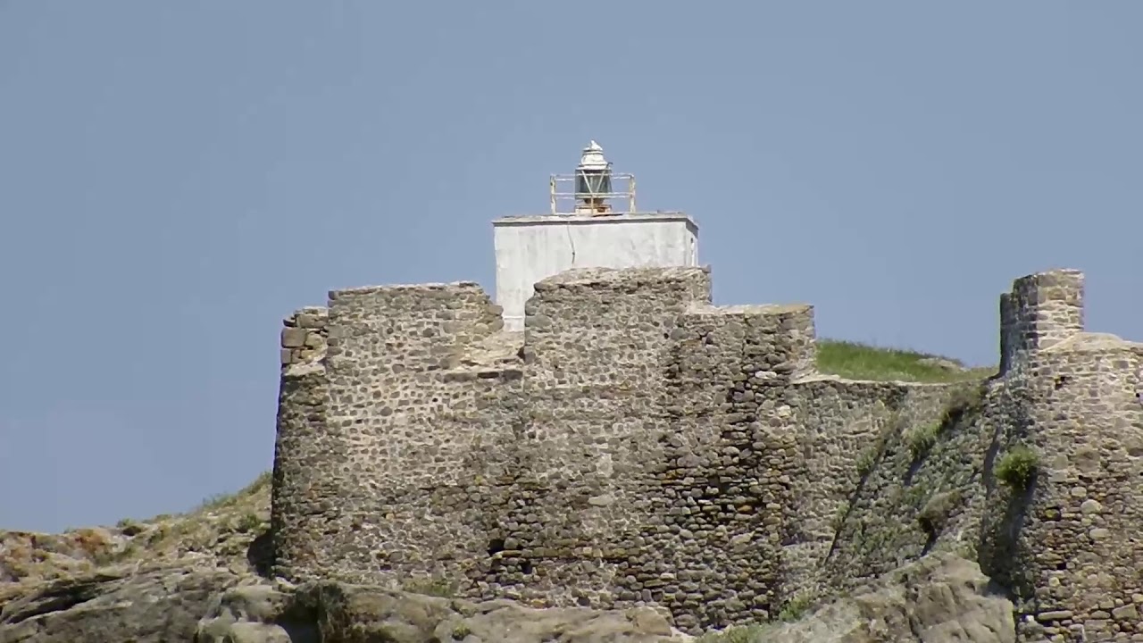 Ο φάρος κάστρο Μύρινας, Castle of Myrina lighthouse, Lemnos island ...
