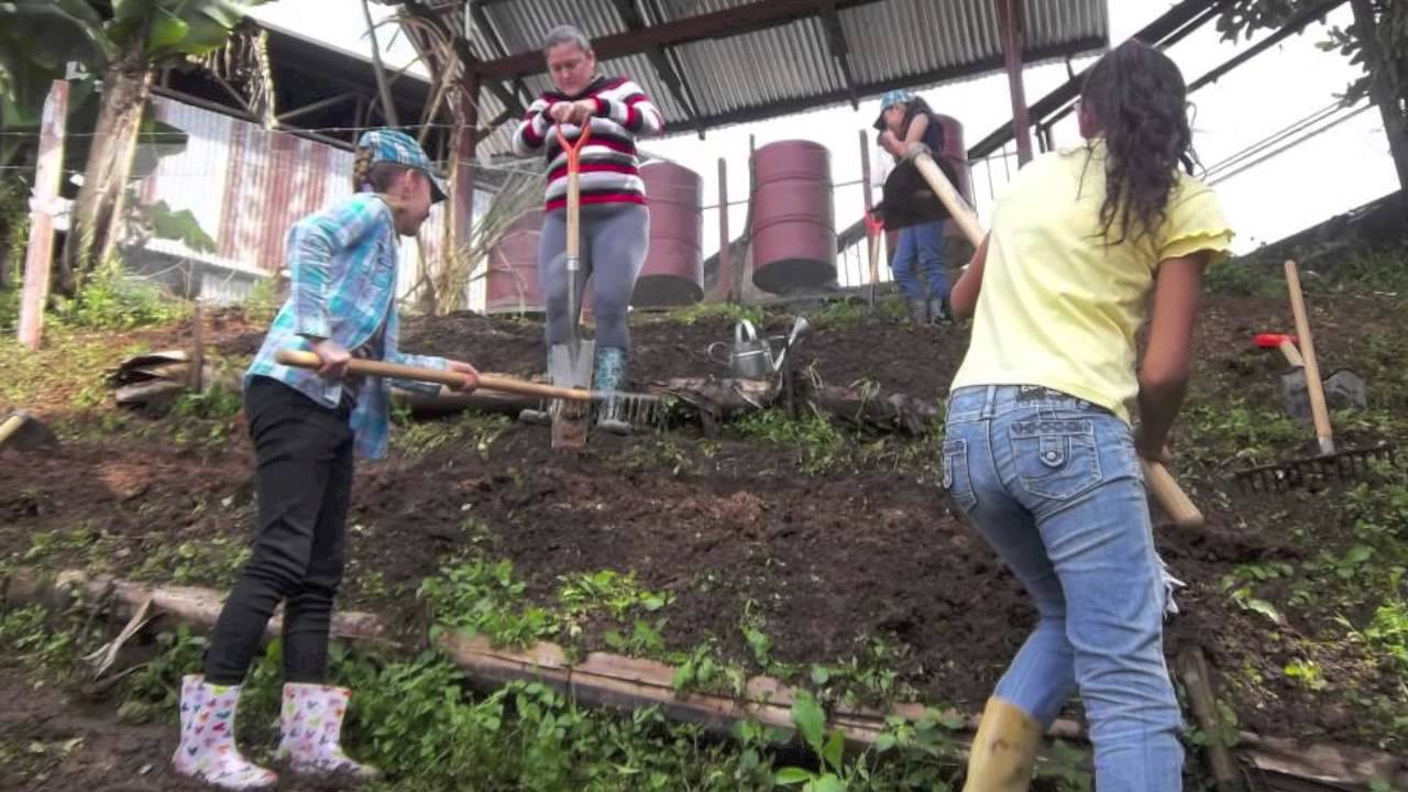 ACM Costa Rica 2013 - YouTube