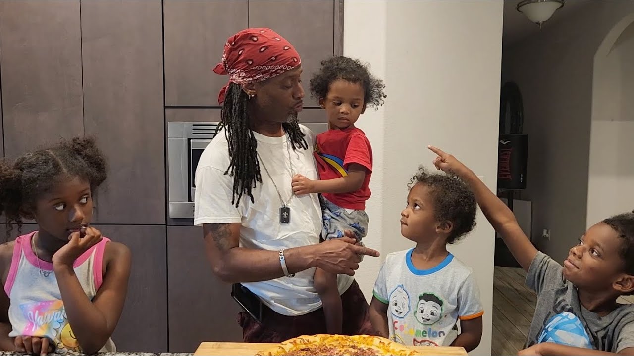 Chef Boudreaux & His Grandkids Making Pesto, Cheese & Bacon Pizza - YouTube