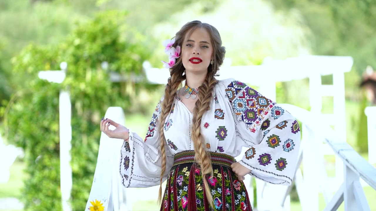 Maria Mirabela-Am plecat de jos în viață... - YouTube