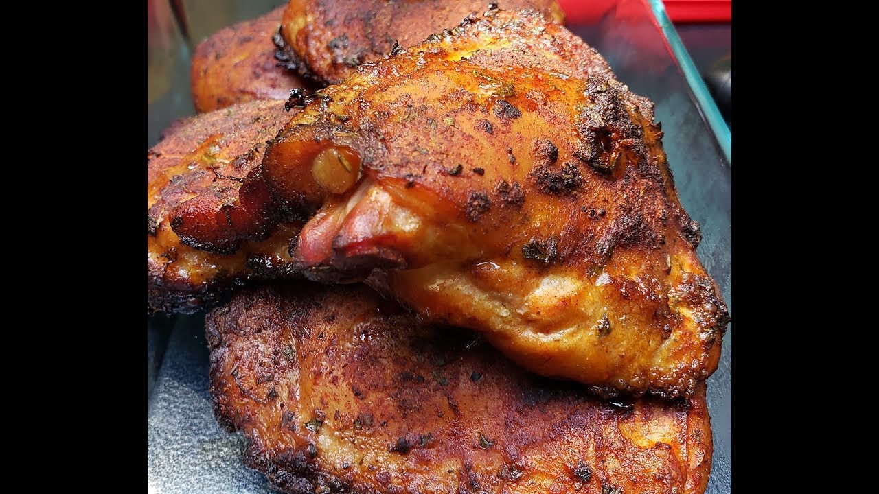 Labor Day Chicken Thighs on the Pit Barrel Cooker - YouTube