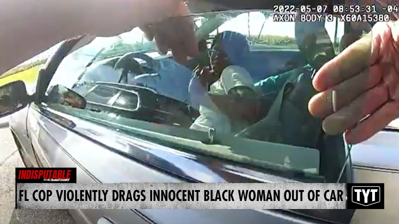 WATCH: Black Woman Waiting For Friend Gets YANKED Out Of Car, Beaten By ... WATCH: Black Woman Waiting For Friend Gets YANKED Out Of Car, Beaten By ...