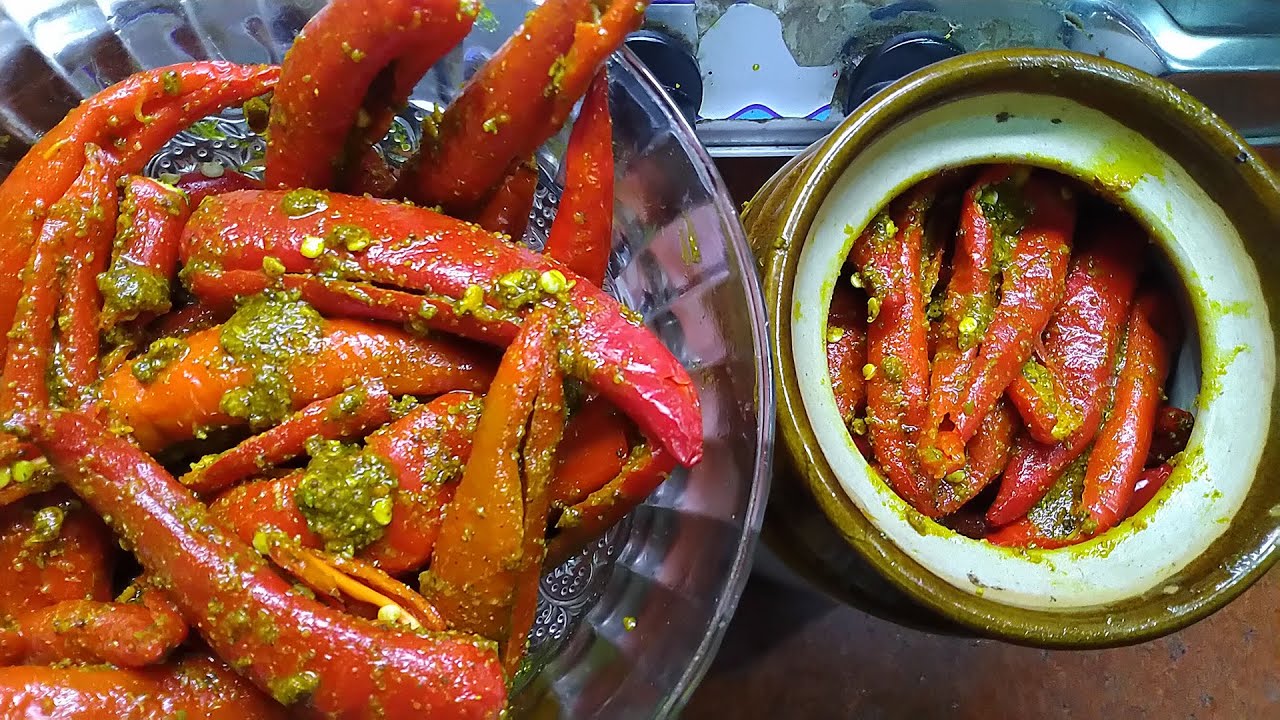 Bharwa Lal Mirchi ka Achar | Stuffed Red Chilli Pickle - YouTube