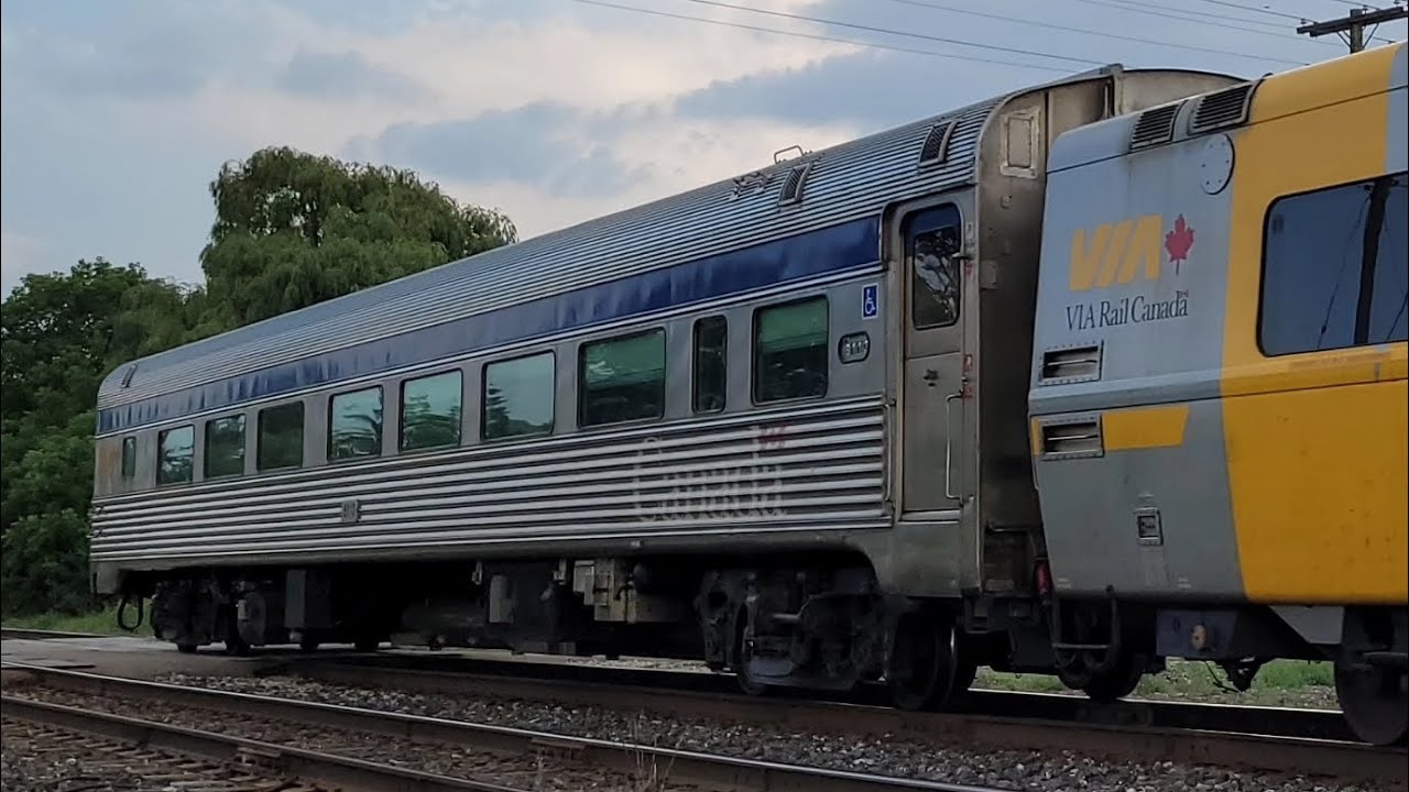 (26 Minutes Late) (Hep-1 Budd Coach 8113!) VIA 75 - 919 In Lynden ...