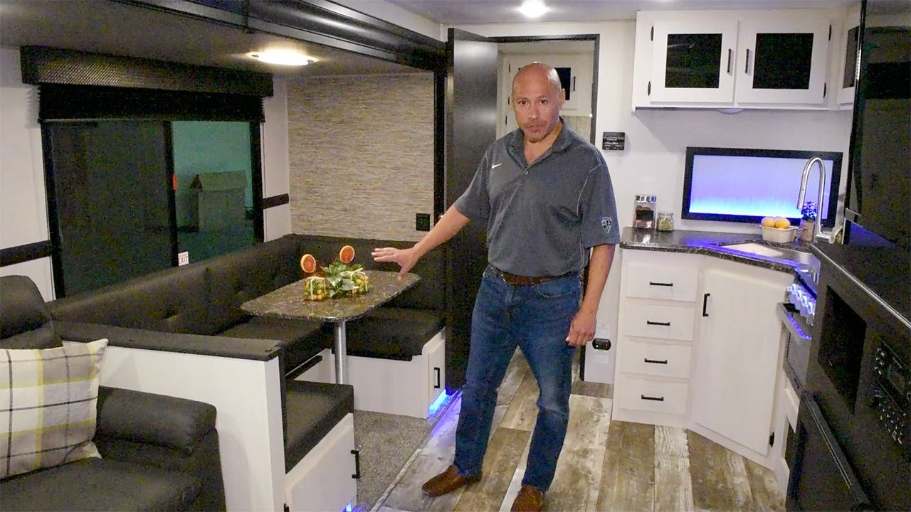 2020 Venture RV Stratus SR281VBH Ultra-Lite Travel Trailer Interior ...