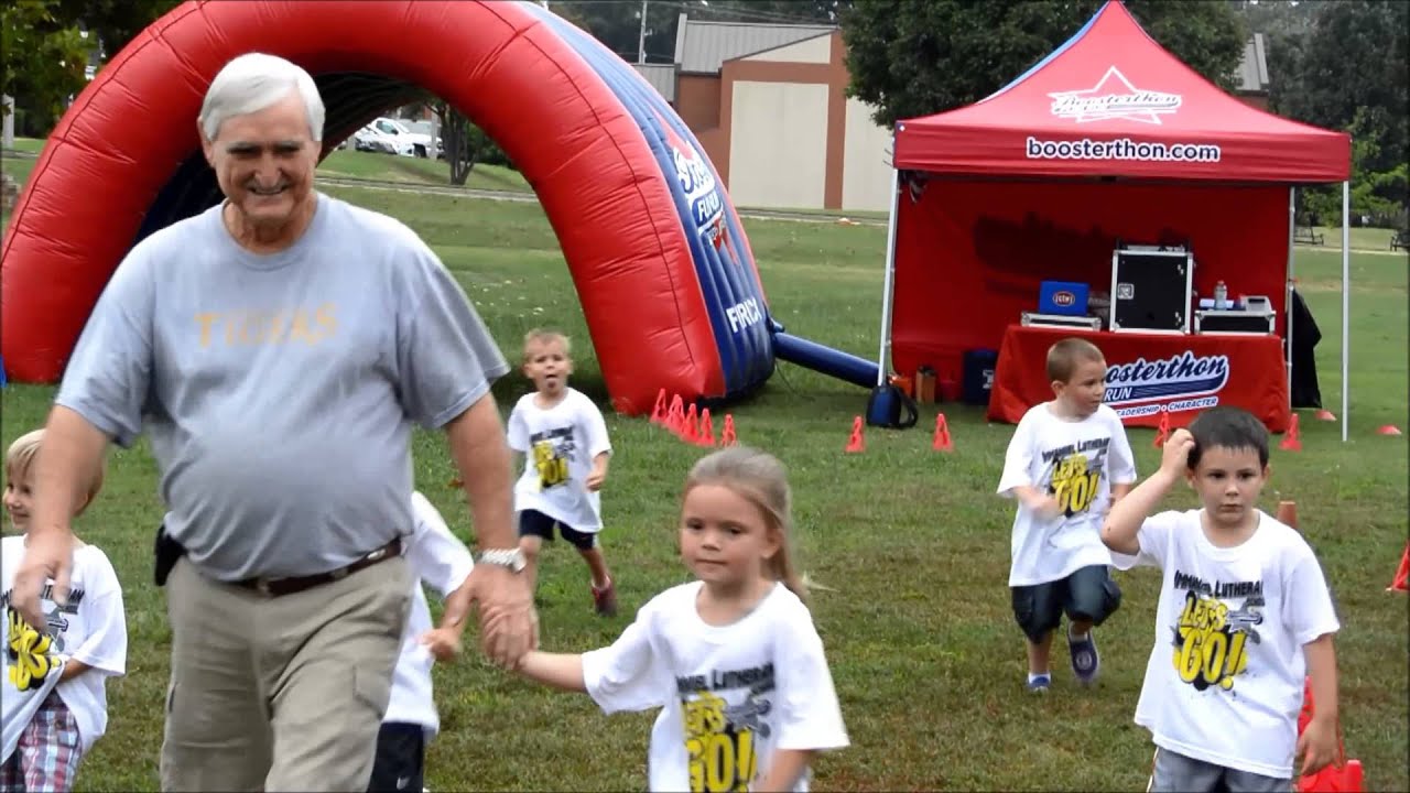 Boosterthon Fun Run 2014 - YouTube